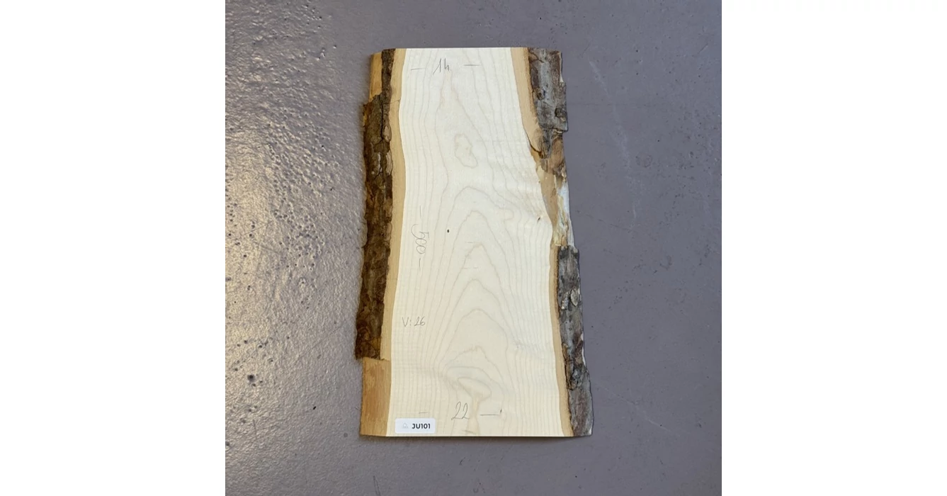Szélezetlen habos juhar faanyag 26 mm x 140-220 mm x 300 mm JU101 ...